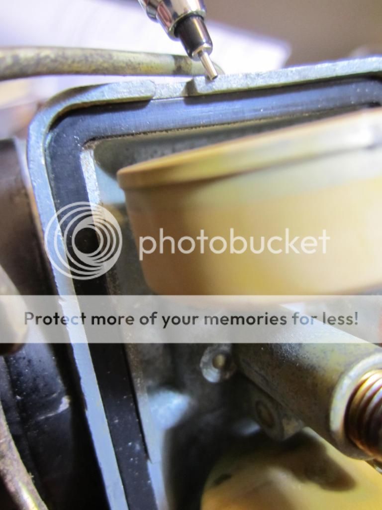 Carb Float Valve Sticking at Jesse Gisborne blog